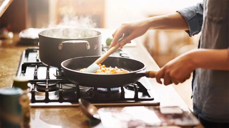 How to Eat Healthy and Stay on a Budget (Without Spending All Day in ...